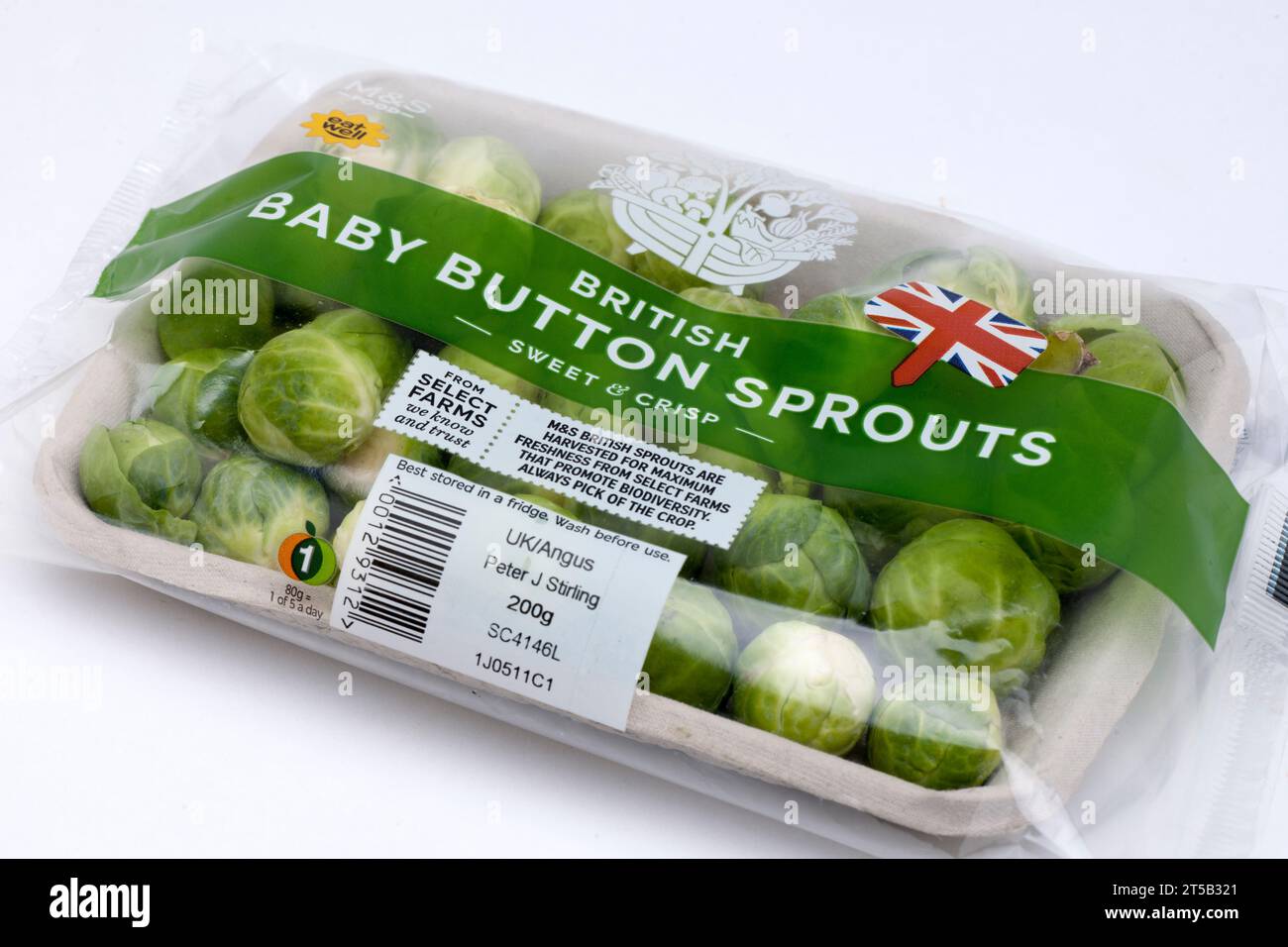 Pack of baby button sprouts hi-res stock photography and images - Alamy