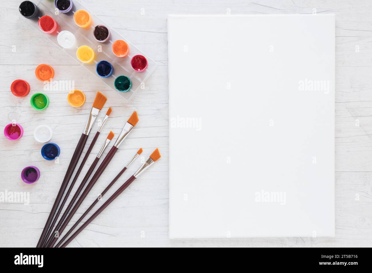 Composition tools painting paper Stock Photo - Alamy