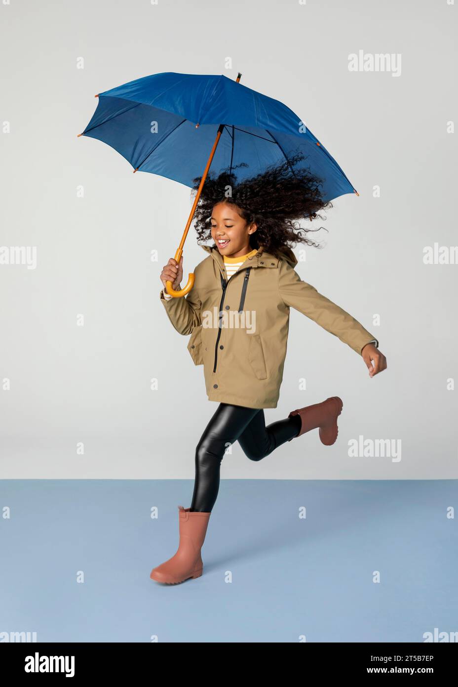 Running bad weather hi-res stock photography and images - Alamy