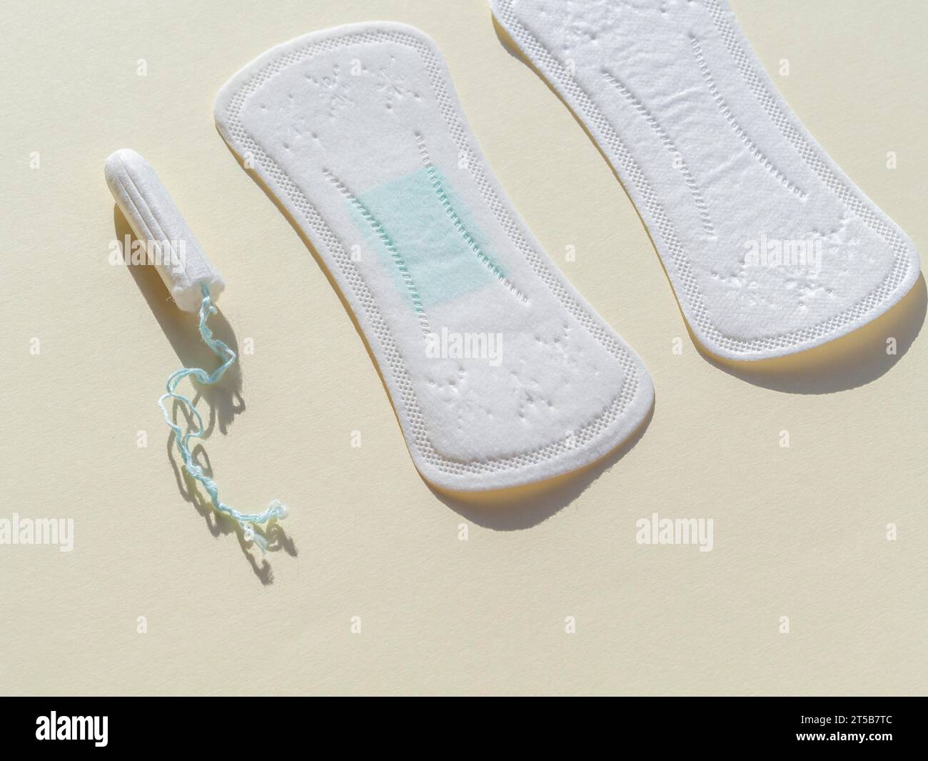 Sanitary napkins hi-res stock photography and images - Alamy