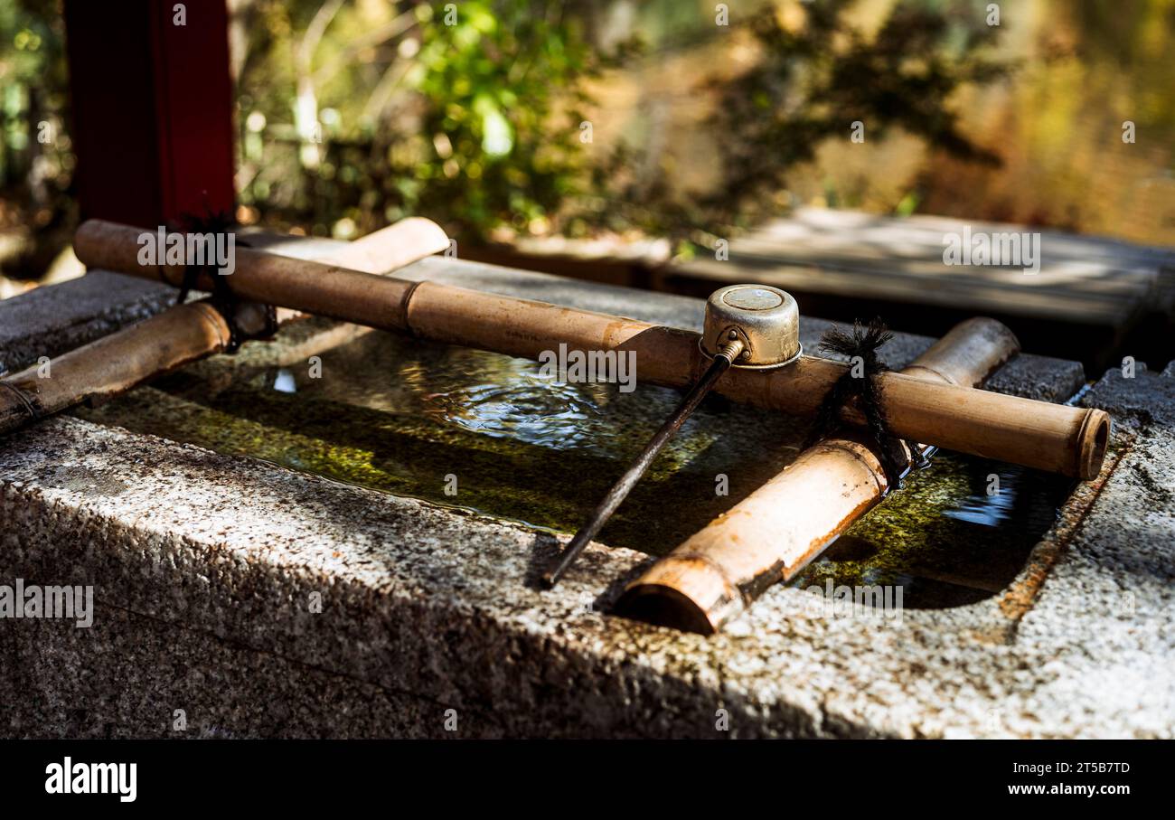 High angle water well japanese temple Stock Photo - Alamy