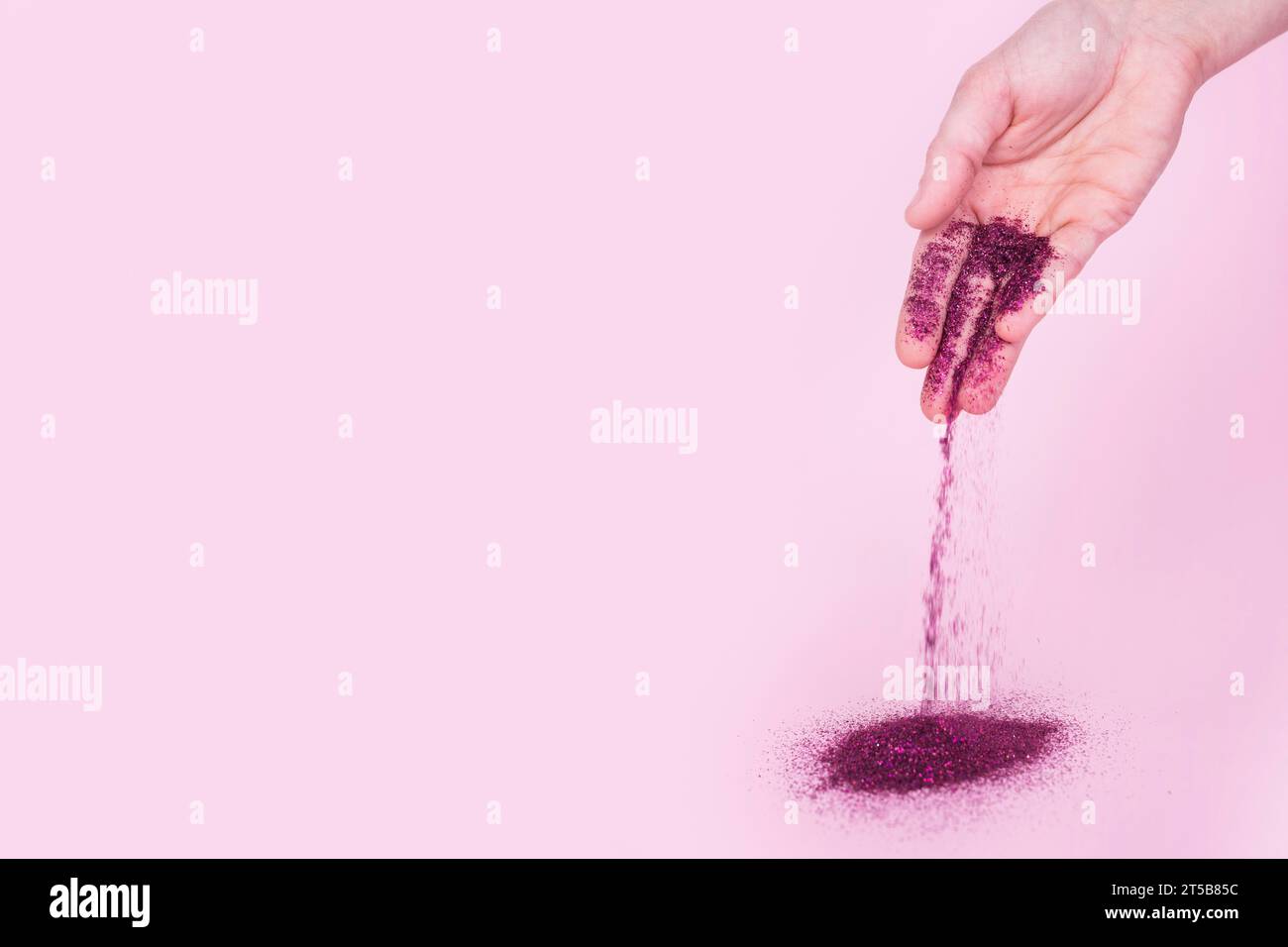Glitter powder hi-res stock photography and images - Alamy