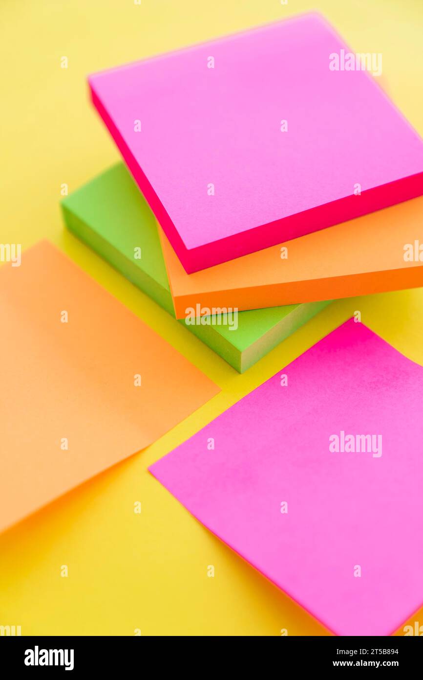 Brainstorming post it note hi-res stock photography and images - Alamy