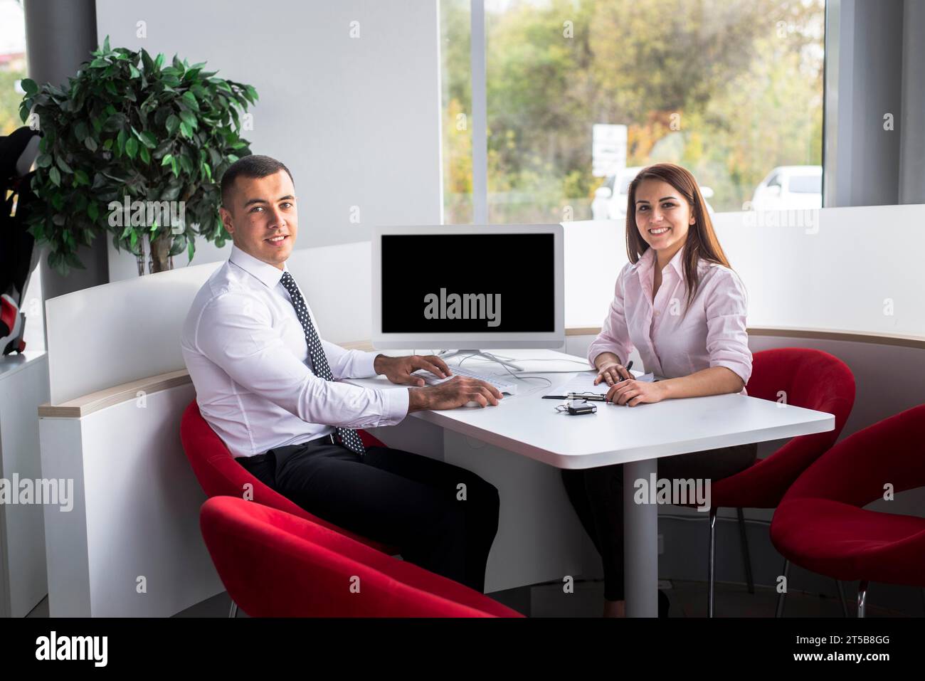 Office and car hi-res stock photography and images - Alamy