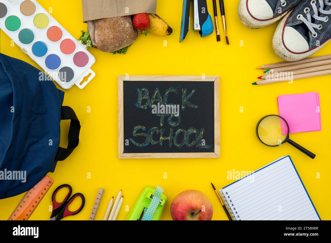 School still life blackboard hi-res stock photography and images - Alamy