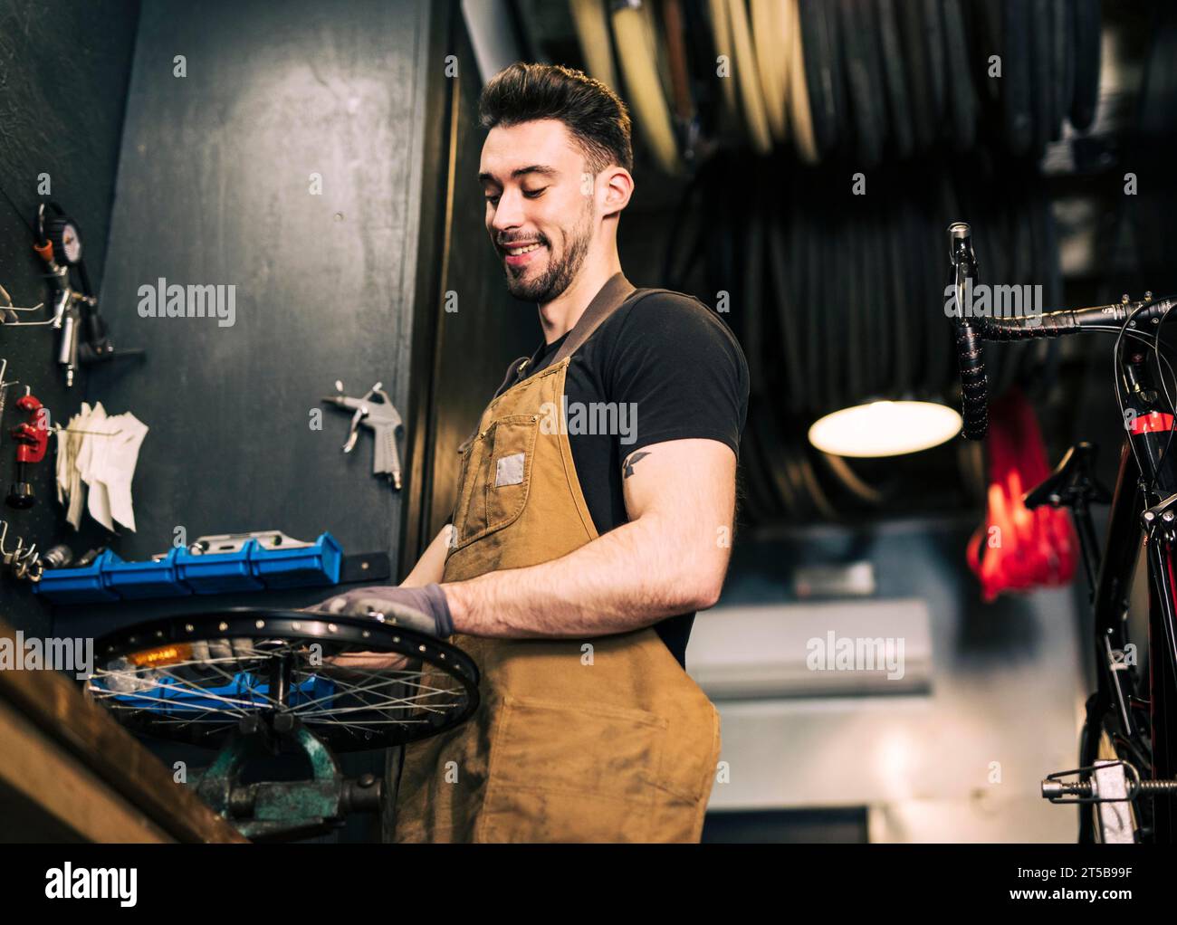 The historic bike shop hi-res stock photography and images - Alamy