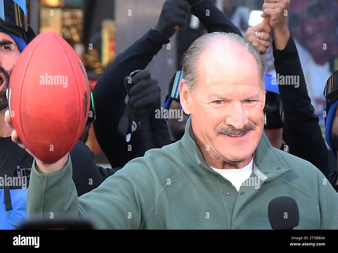 New York, NY, USA. 3rd Nov, 2023. Bill Cowher seen during a segment on ...