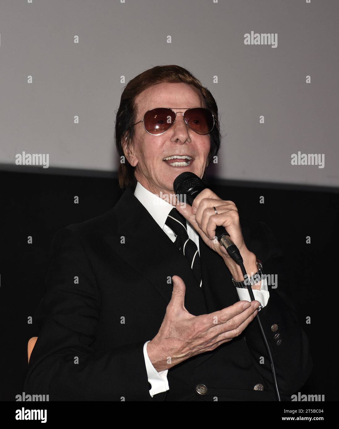 Milan, . 04th Nov, 2023. Milan, Italy A ME GLI OCCHI exhibition show ...