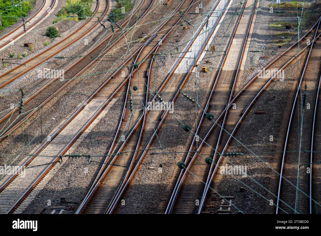 Public transport main rail network hi-res stock photography and images ...