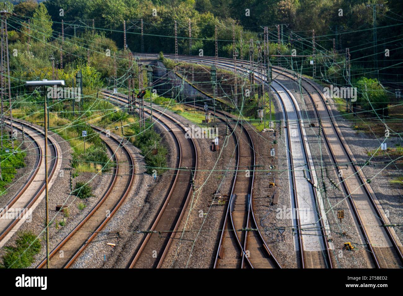 Tracks in front of Essen main station, 7 tracks in parallel, NRW ...