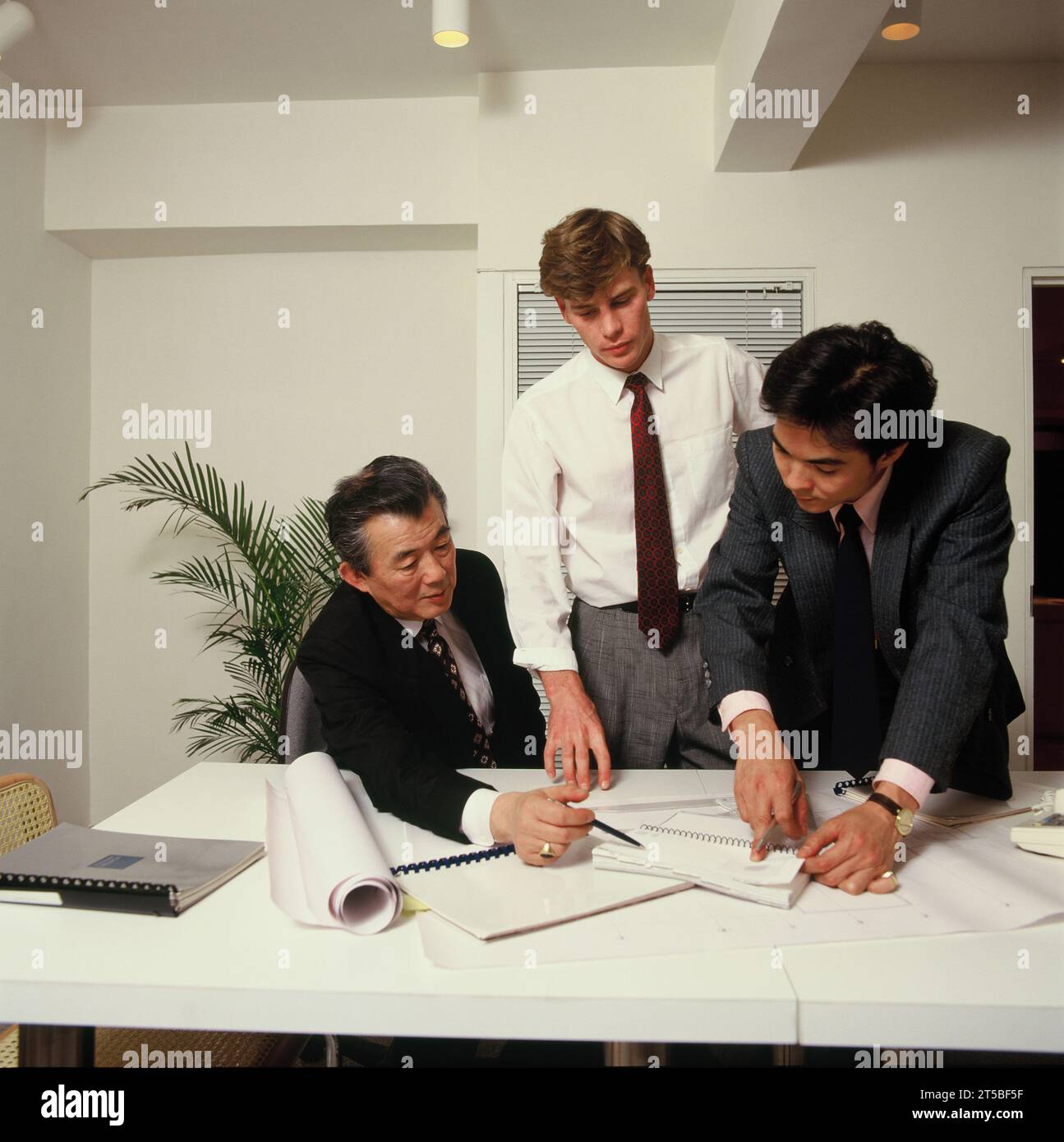 Business team office desktop hi-res stock photography and images - Alamy