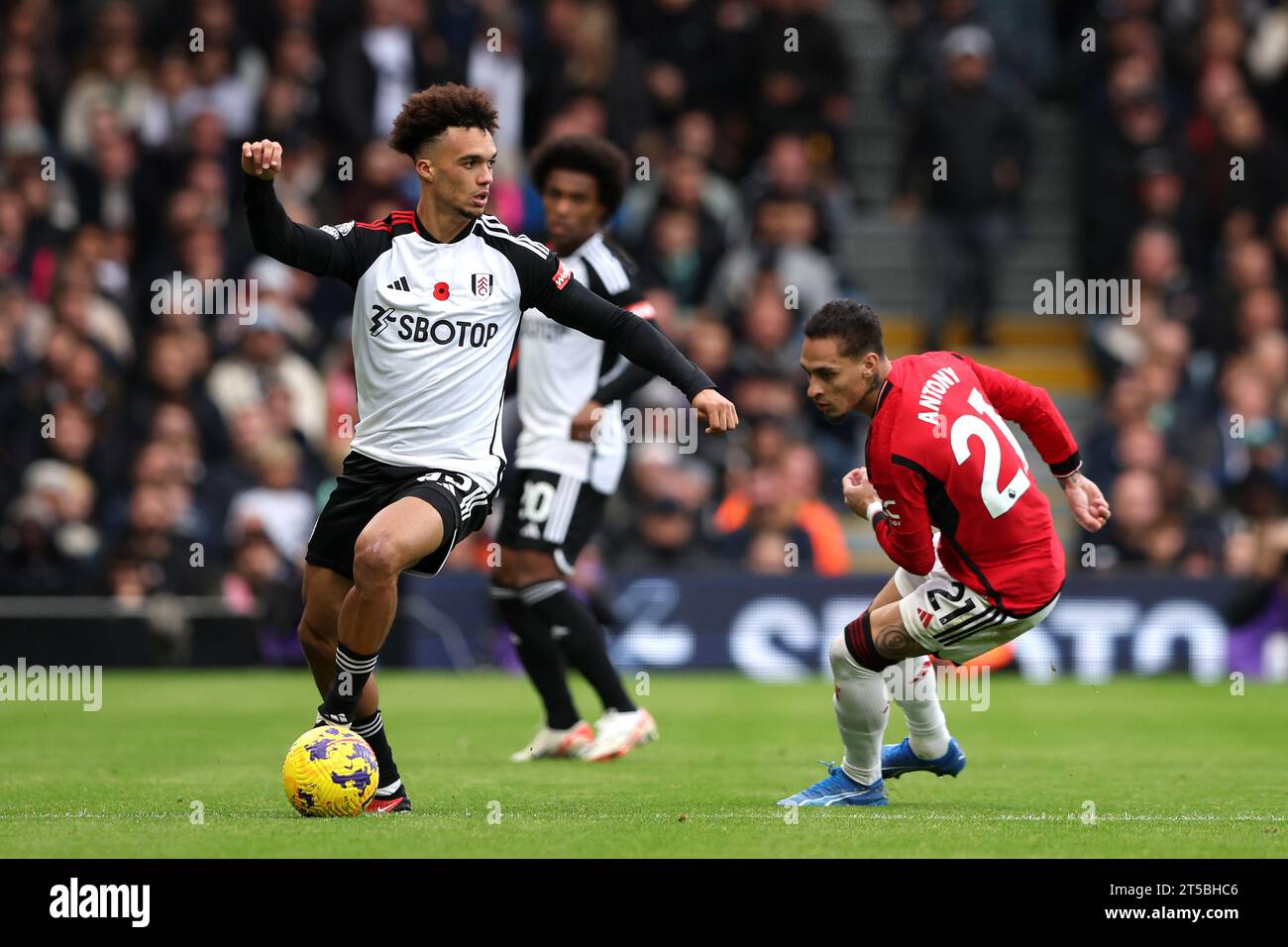Antony manchester united november 2023 hi-res stock photography and ...