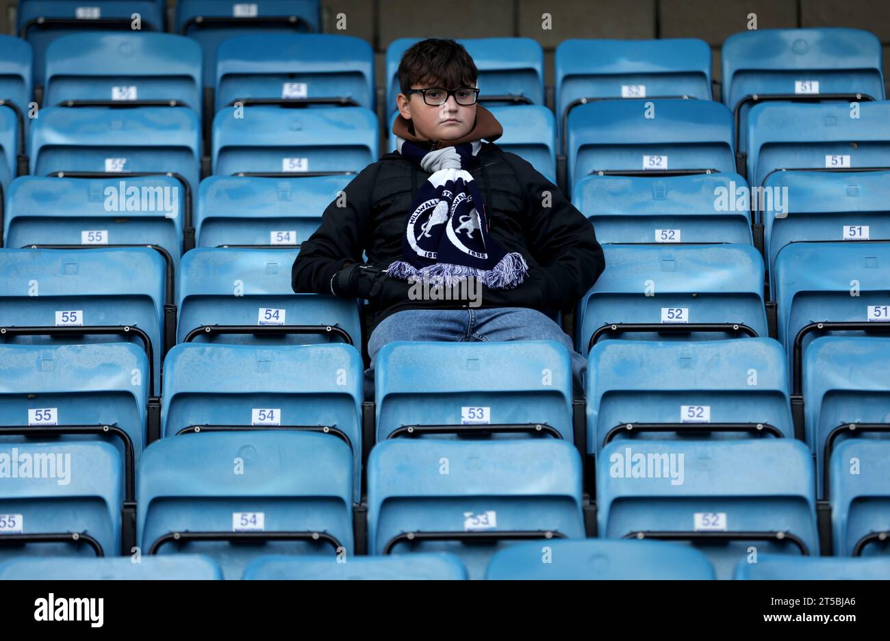 A millwall fan hi-res stock photography and images - Alamy