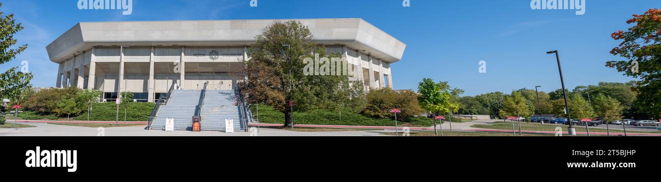 Hilton coliseum hi-res stock photography and images - Alamy