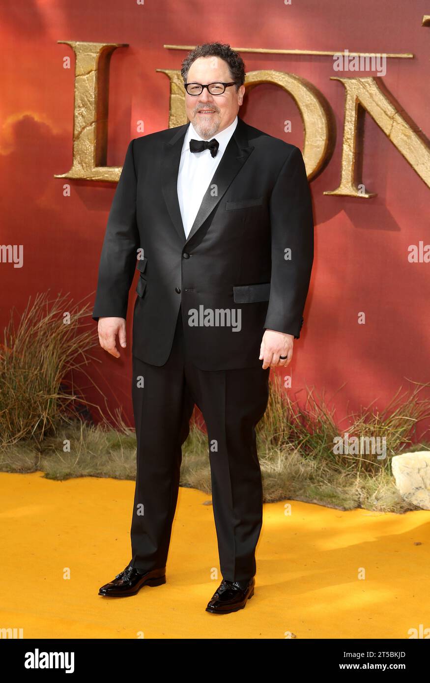 Jon favreau director lion hi-res stock photography and images - Alamy