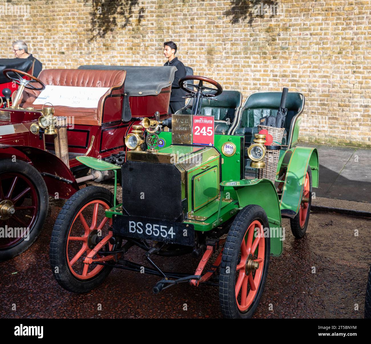 London, UK. 4th November 2023. Around 100 Veteran Cars with their ...