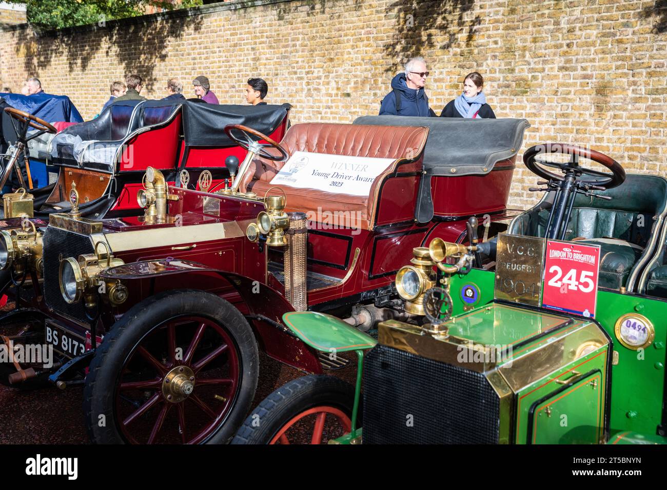 London, UK. 4th November 2023. Around 100 Veteran Cars with their ...