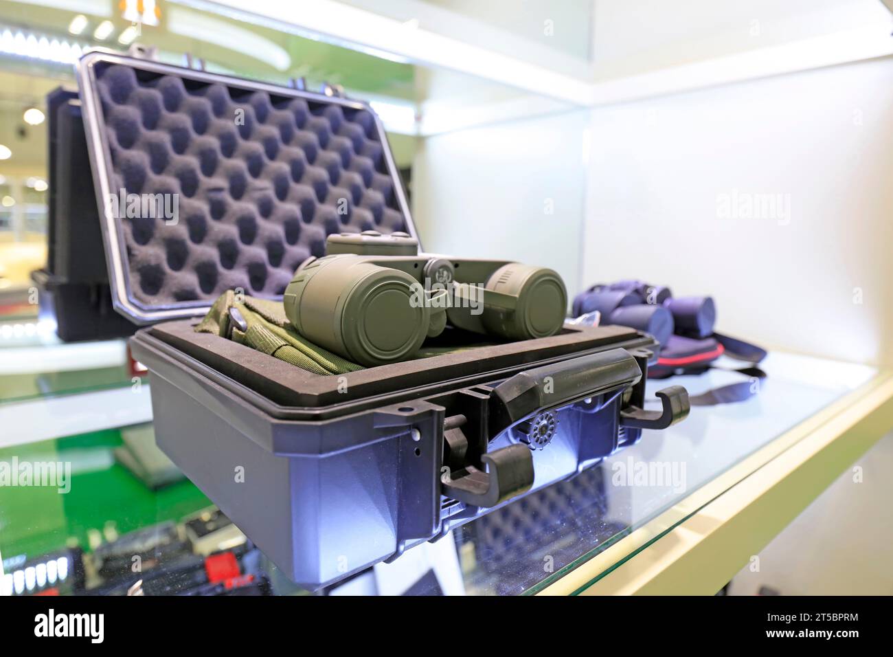 Shelf samples hi-res stock photography and images - Alamy