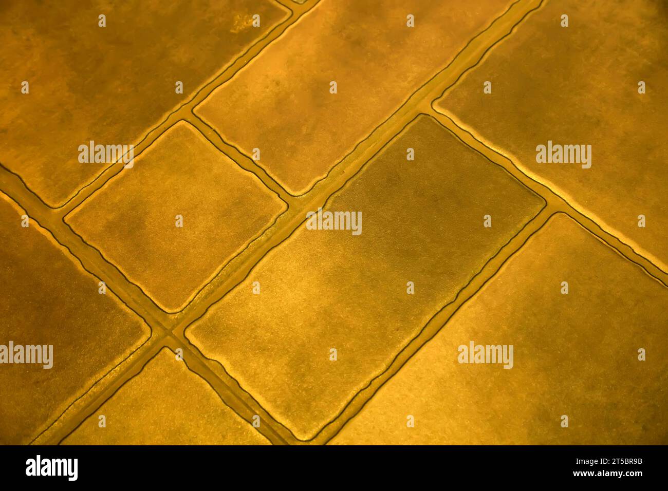 Rectangular floor tile hi-res stock photography and images - Alamy