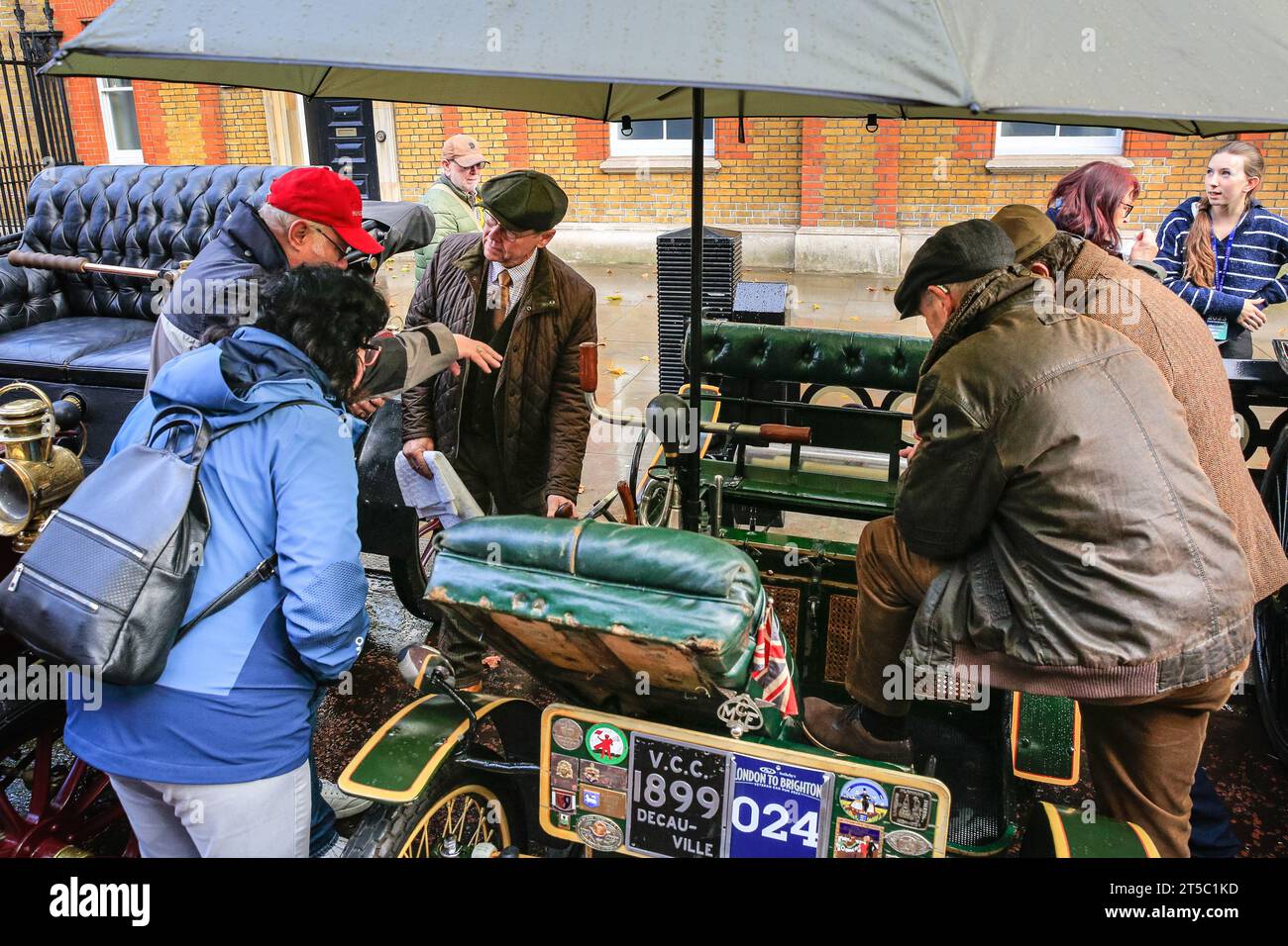 St james concours hi-res stock photography and images - Alamy
