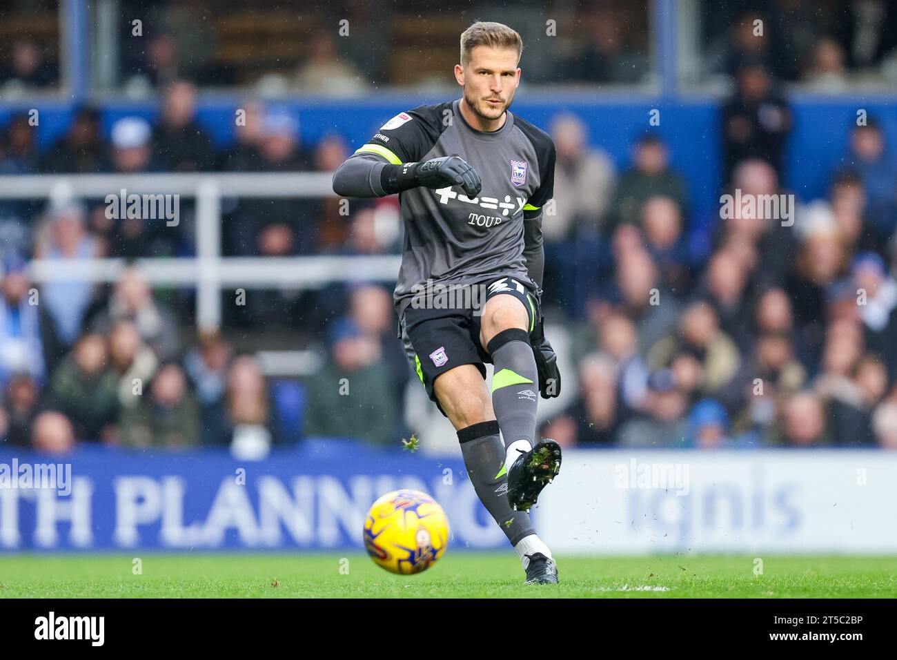 Ipswich town goalkeeper hi-res stock photography and images - Alamy