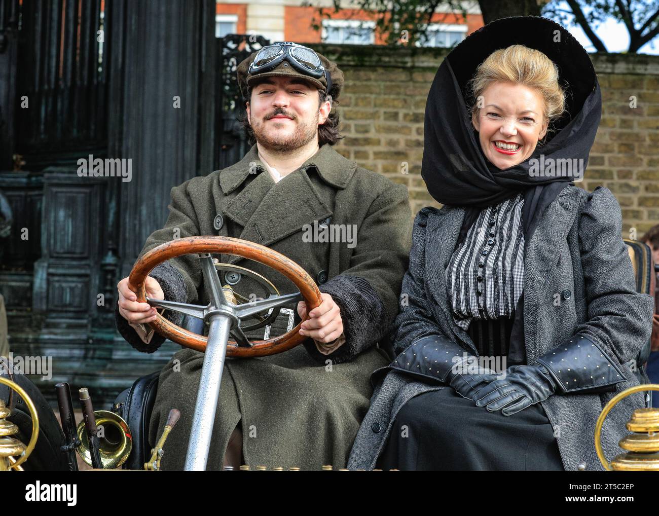 London, UK. 04th Nov, 2023. The owners of a 1904 Mercedes in historic ...