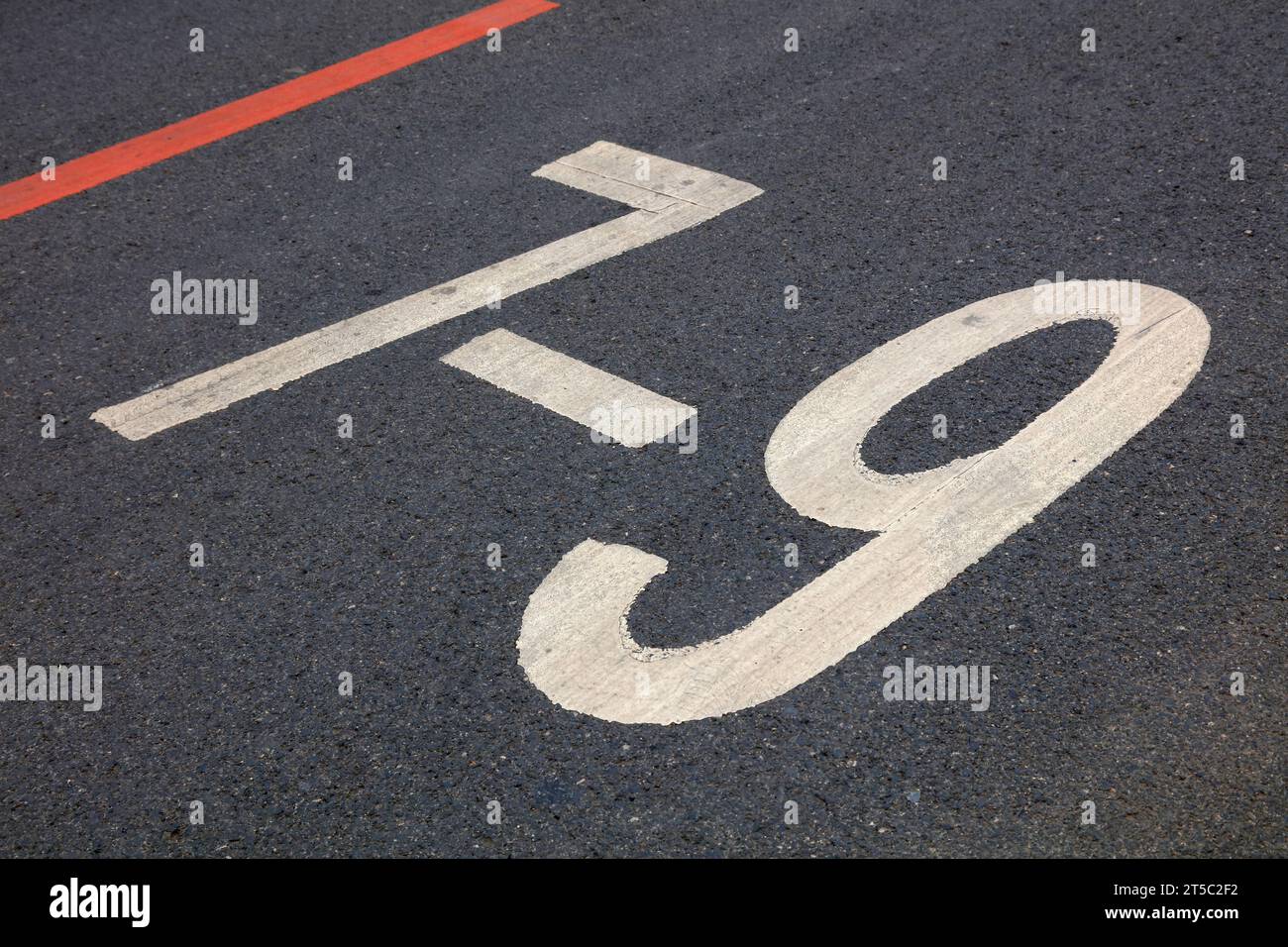 Numbers on the road hi-res stock photography and images - Alamy