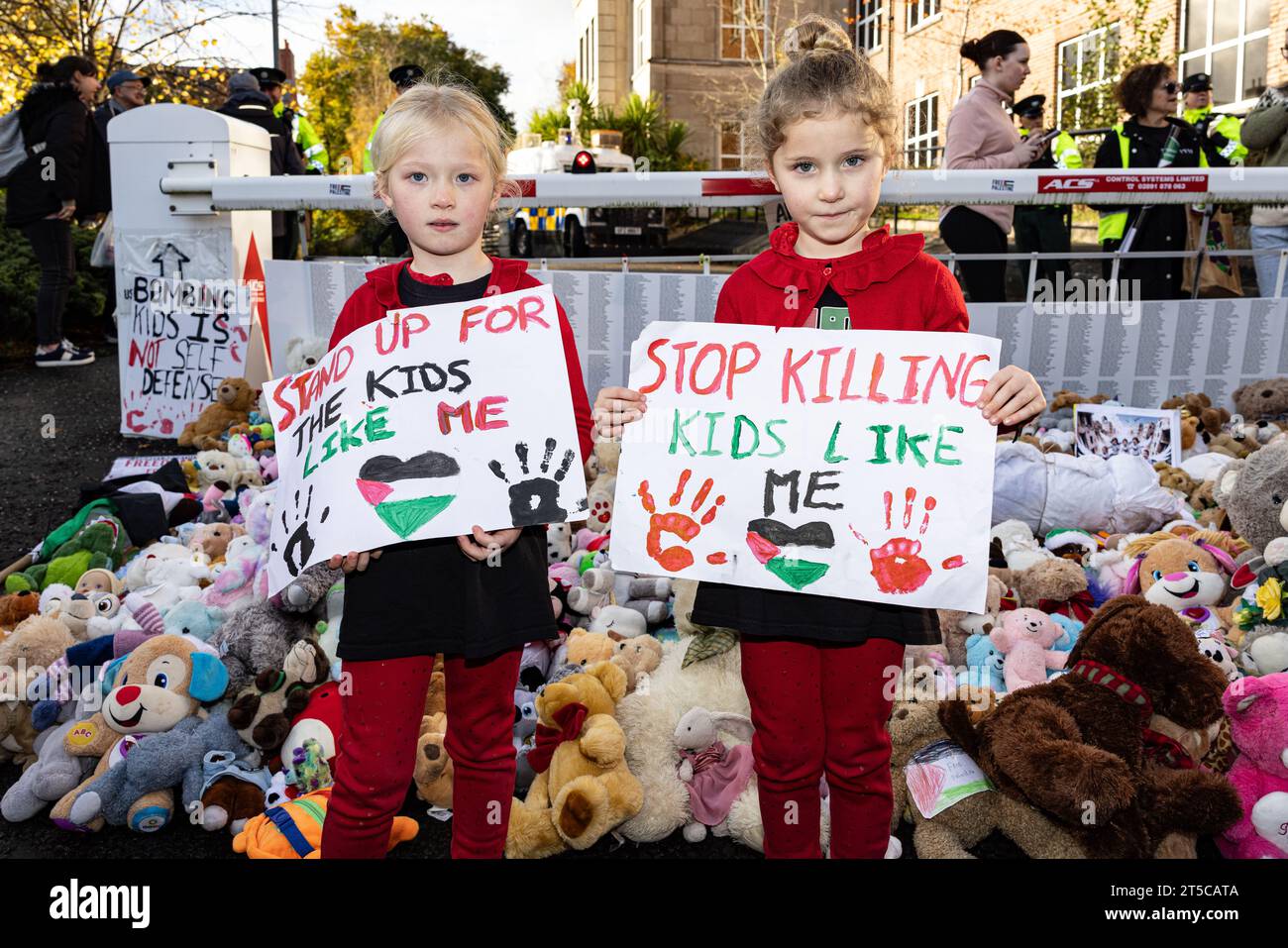 Uk us irish flag hi-res stock photography and images - Alamy