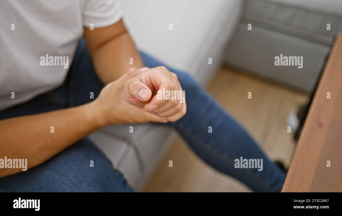 Aching wrist putting a dampener on an otherwise relaxing day, man ...