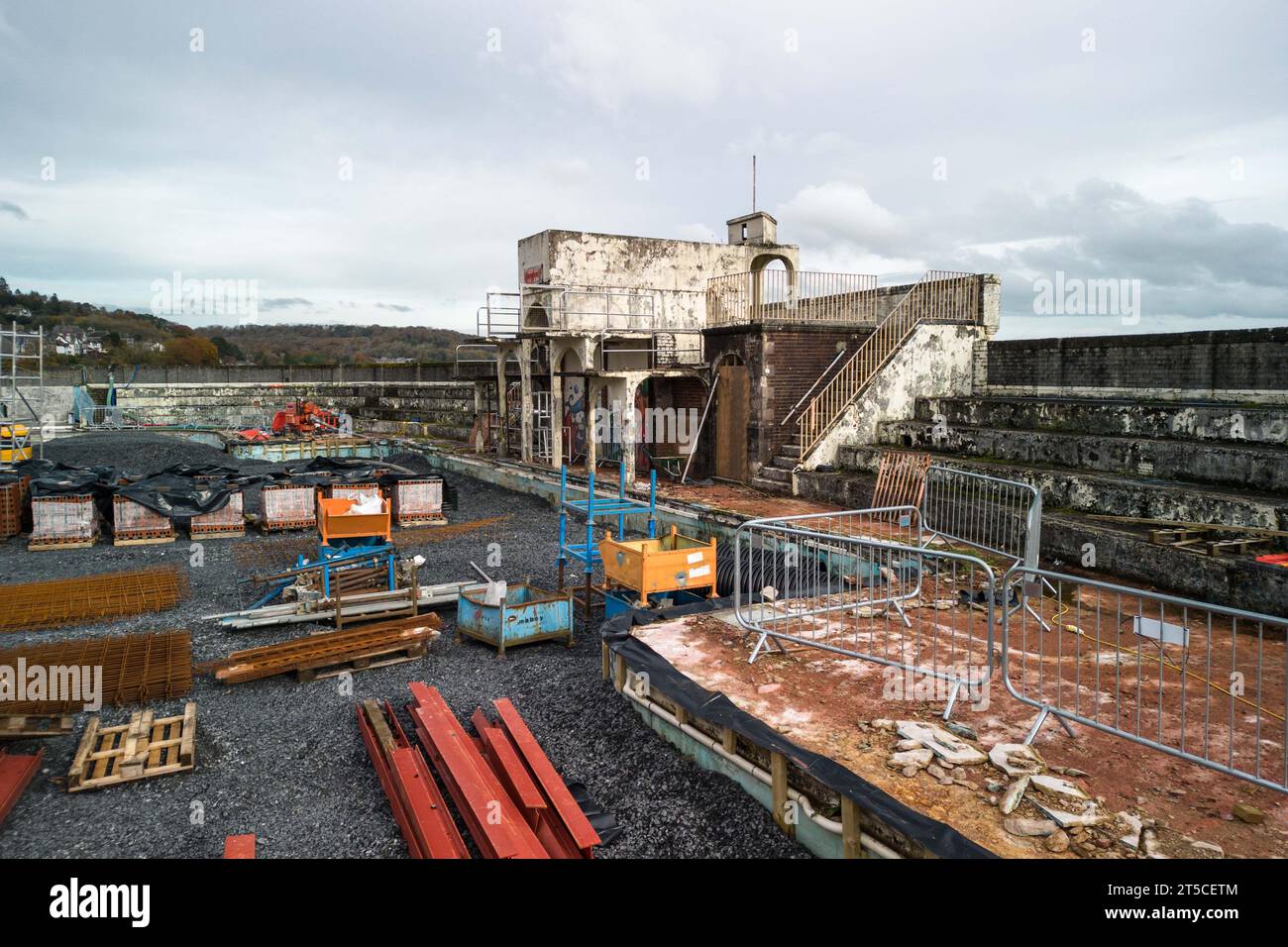 Grange over sands swimming baths hi-res stock photography and images ...