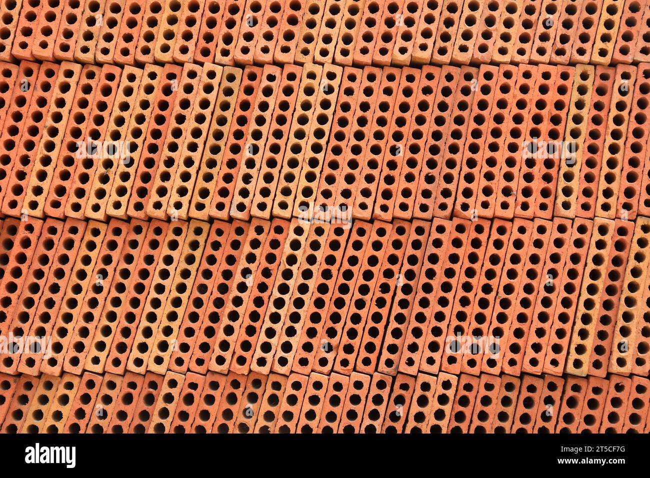 Hollow brick hi-res stock photography and images - Alamy