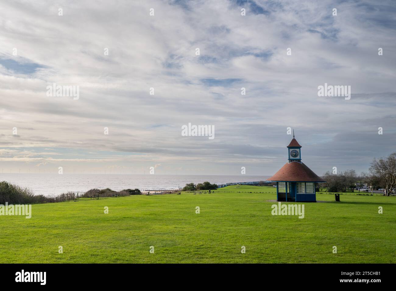Frinton on sea greensward hi-res stock photography and images - Alamy
