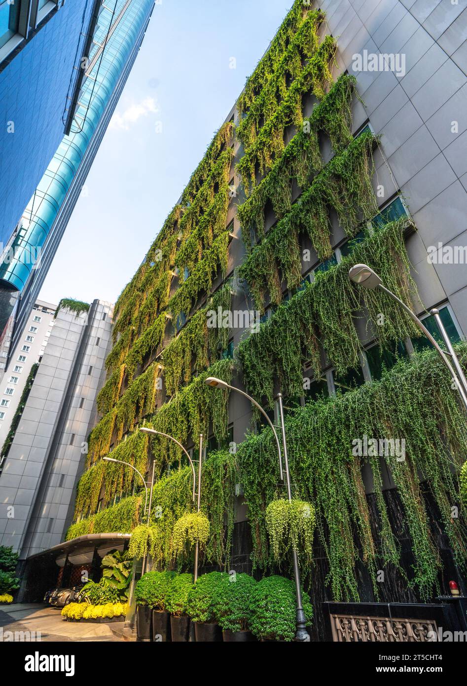 Sustainablearchitecture hi-res stock photography and images - Alamy