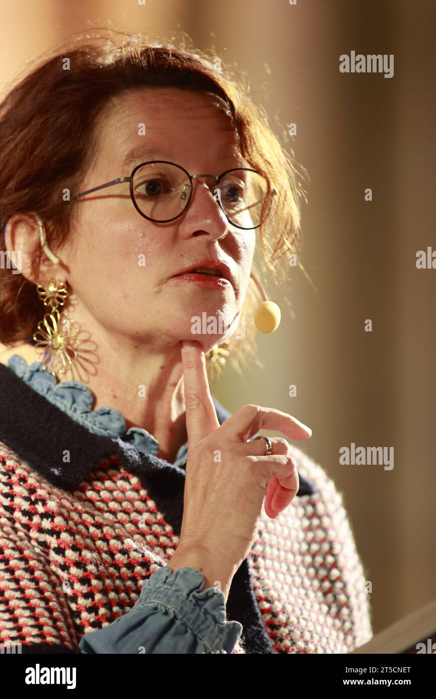 04 November 2023, Saxony-Anhalt, Wernigerode: Children's book author ...