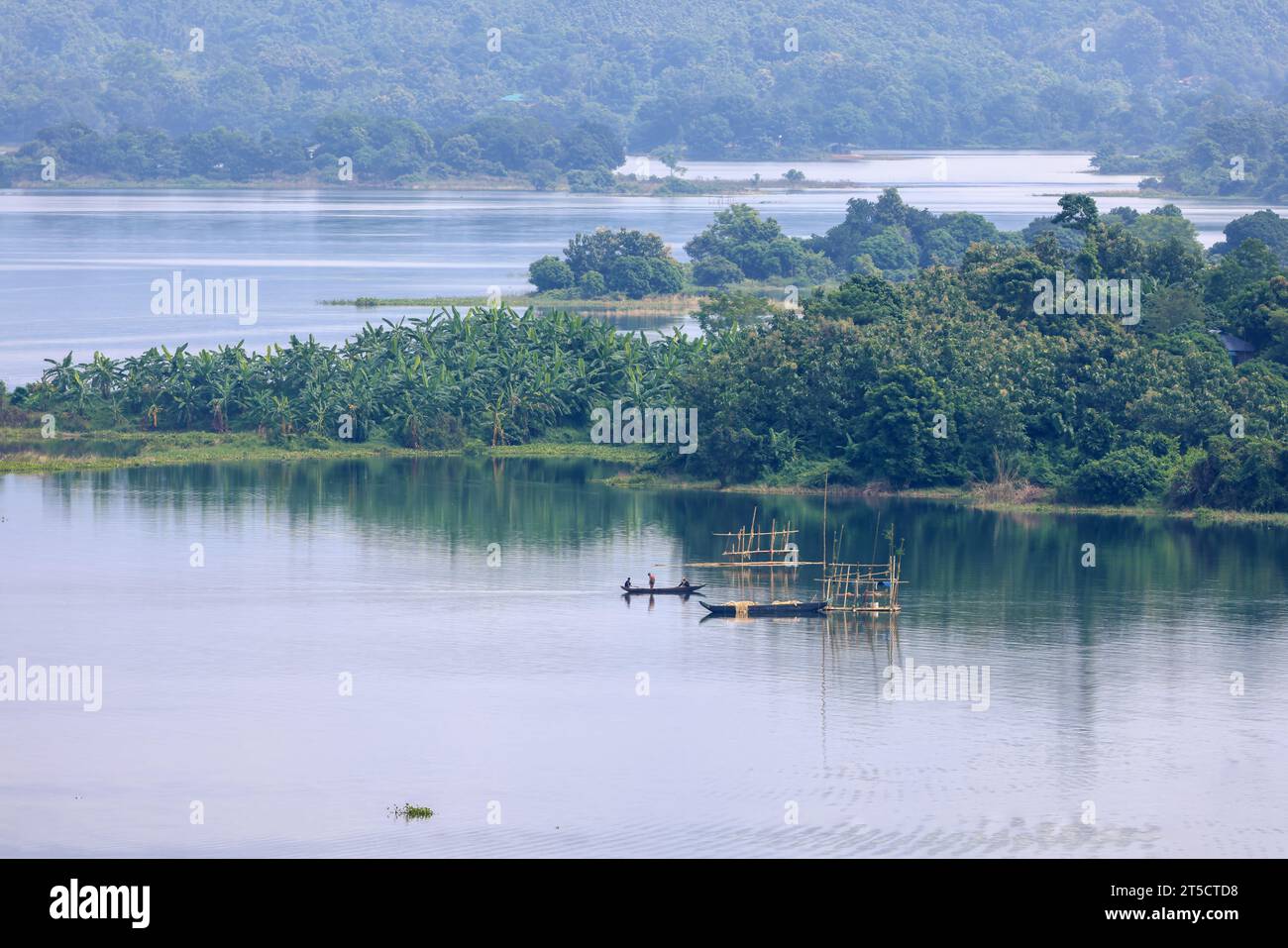 Fishing boat on Kaptai Lake, Rangamati, Chittagong,Bangladesh Stock ...