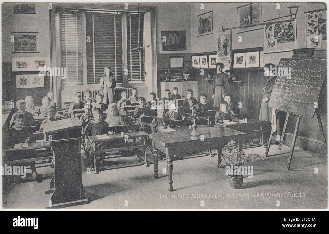 Edwardian school classroom hi-res stock photography and images - Alamy