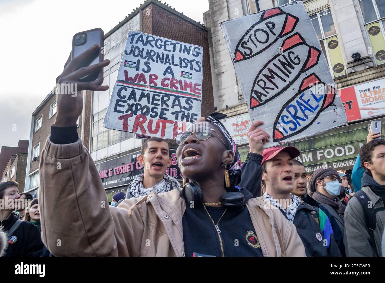 Lewisham islamic centre hi-res stock photography and images - Alamy