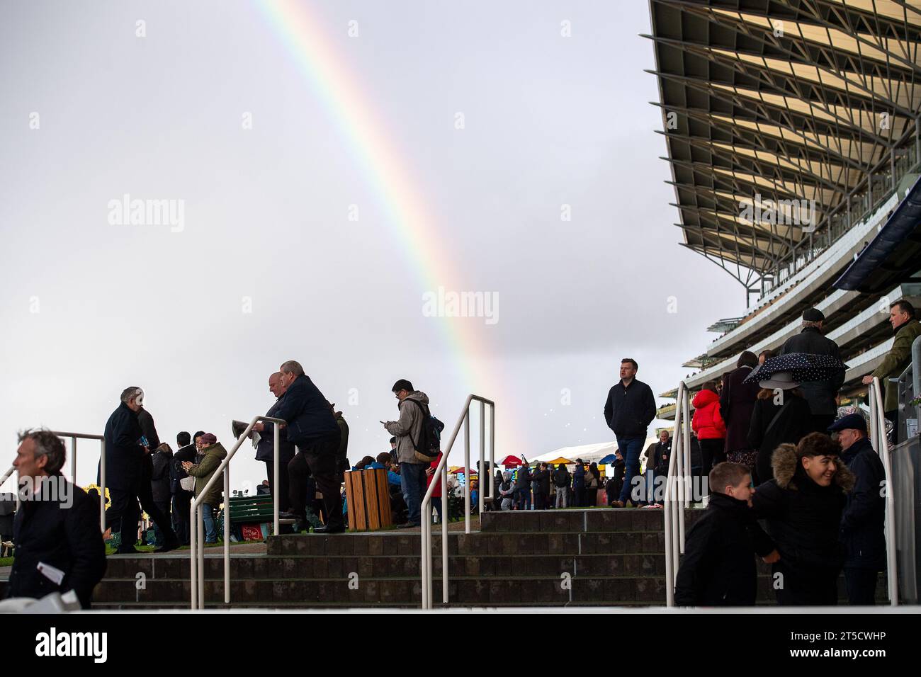 Ascot, Berkshire, UK. 4th November, 2023. After day of showers and ...