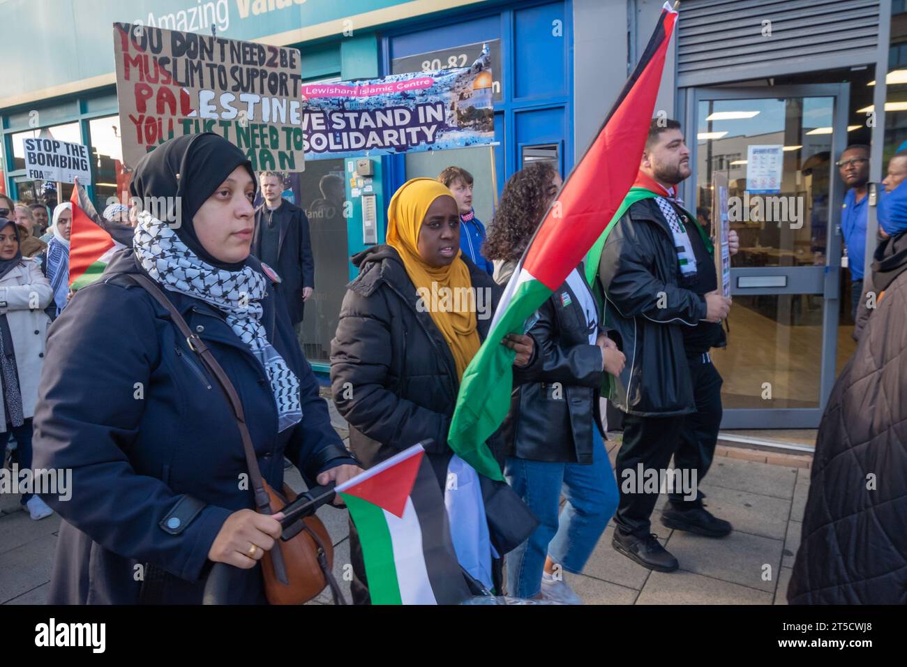 Lewisham central hi-res stock photography and images - Alamy