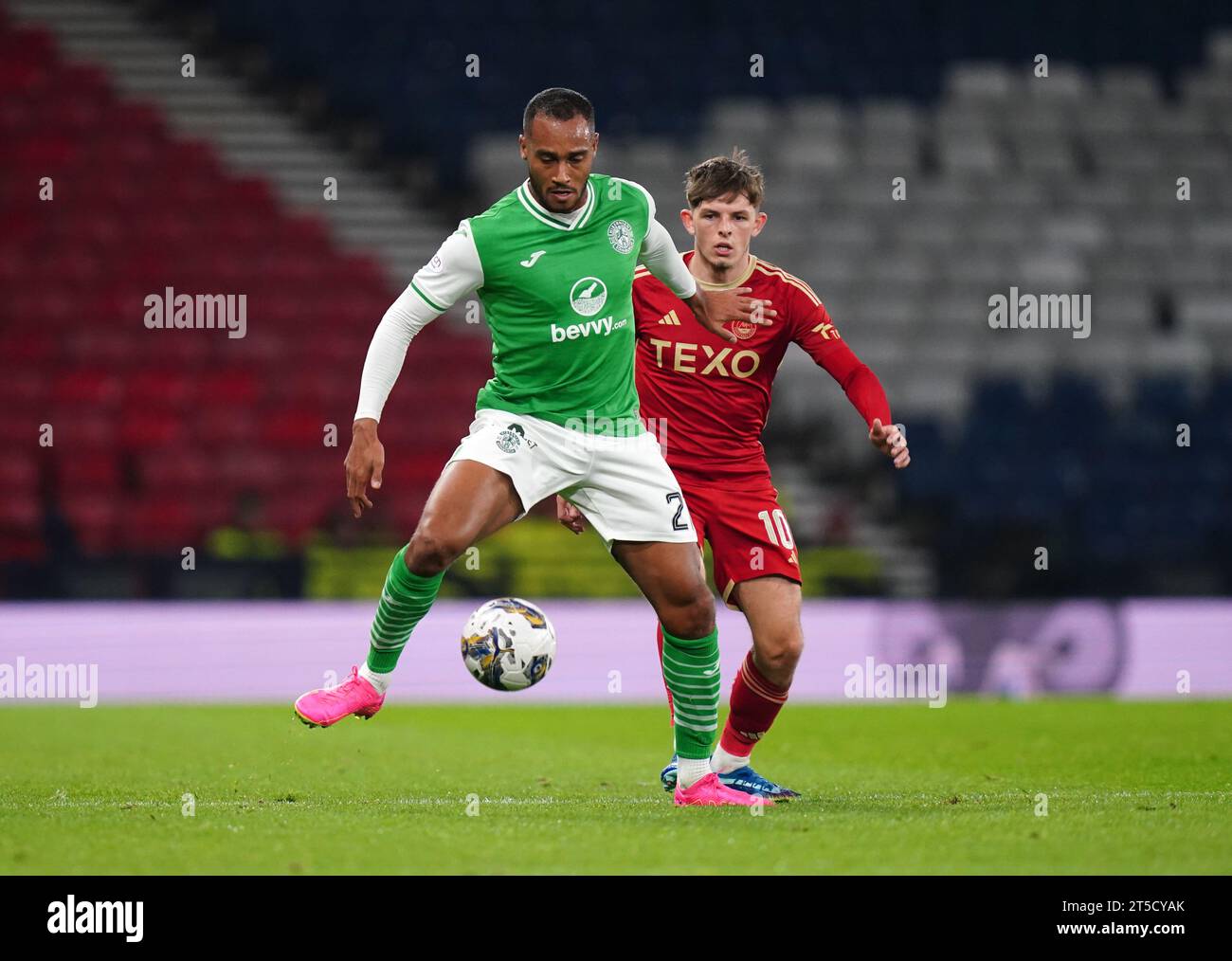 Hibernian's Jordan Obita (left) and Aberdeen's Leighton Clarkson battle ...