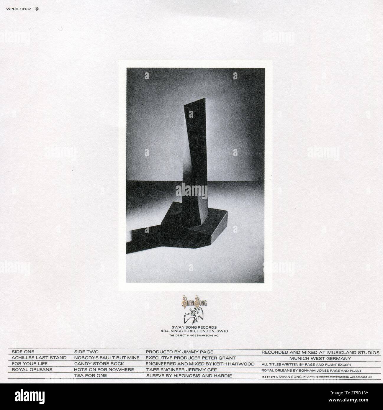 Led zeppelin album cover presence hi-res stock photography and images ...