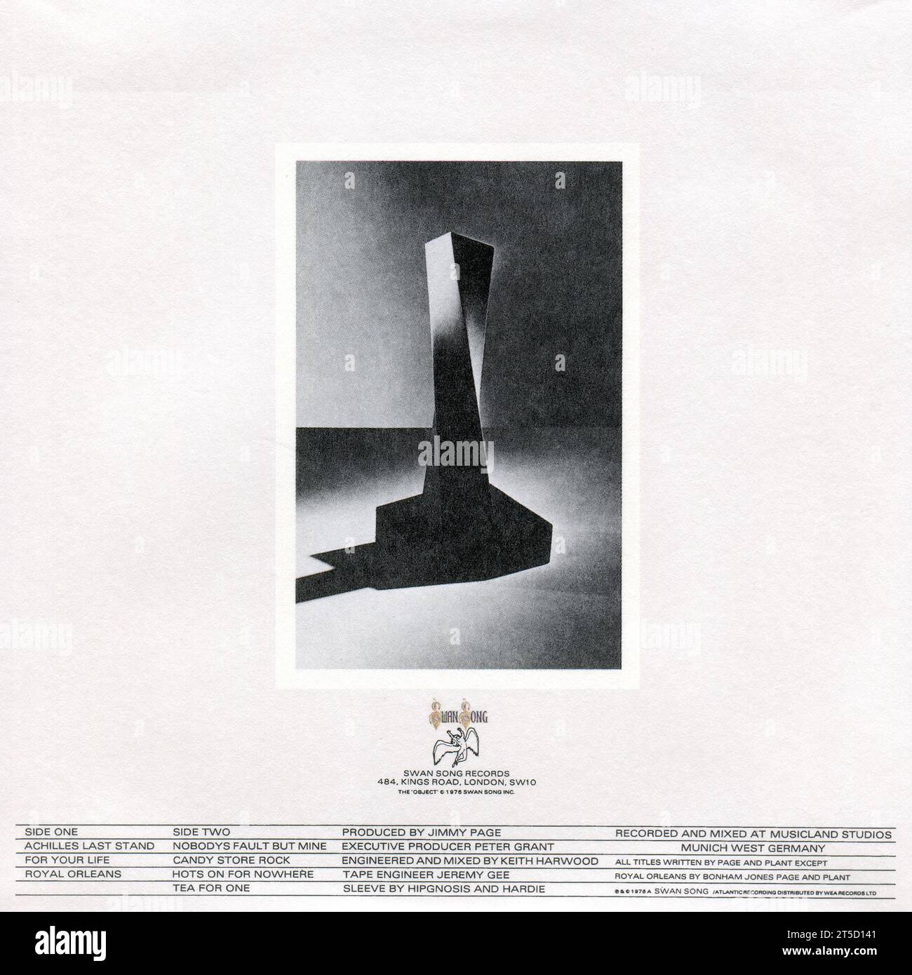 Led zeppelin album cover presence hi-res stock photography and images ...