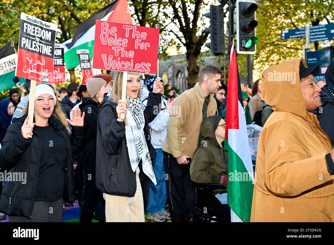 Pro-Palestine march through the centre of Bristol from the Shah Jalal ...