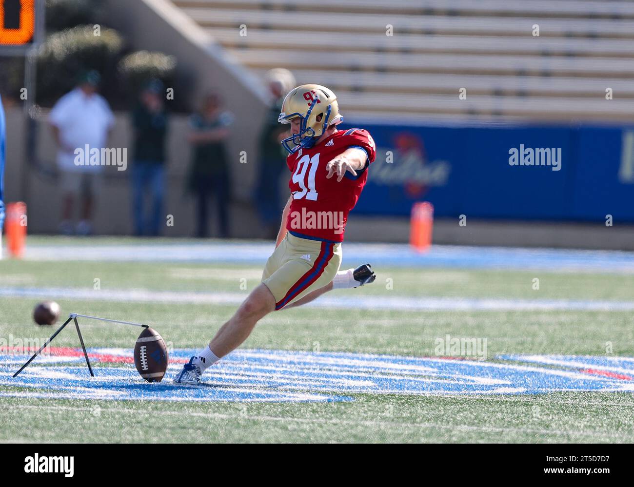 November 04, 2023:.Tulsa Golden Hurricane place kicker Chase Meyer (91 ...