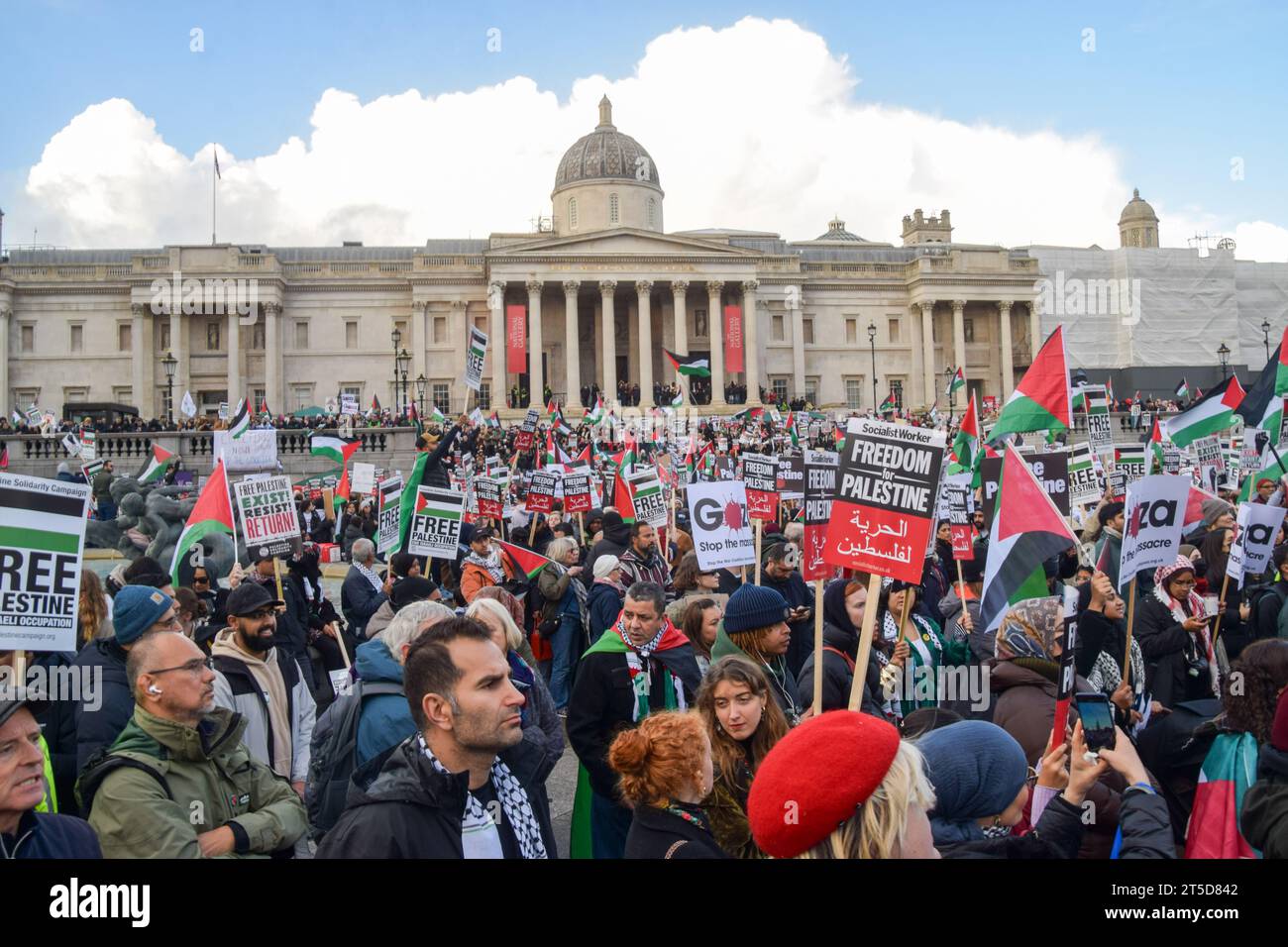 London, UK. 4th November 2023. Tens of thousands of people join a rally ... London, UK. 4th November 2023. Tens of thousands of people join a rally ...