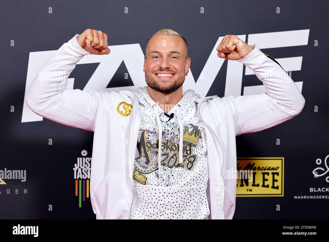 Reality-TV-Star und Handballer Eric Sindermann beim Fame Fighting 2023 ...