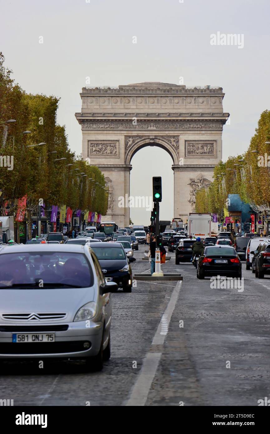 Avenue des Champs-Élysées and Arc de Triomphe in Paris, France Stock ...