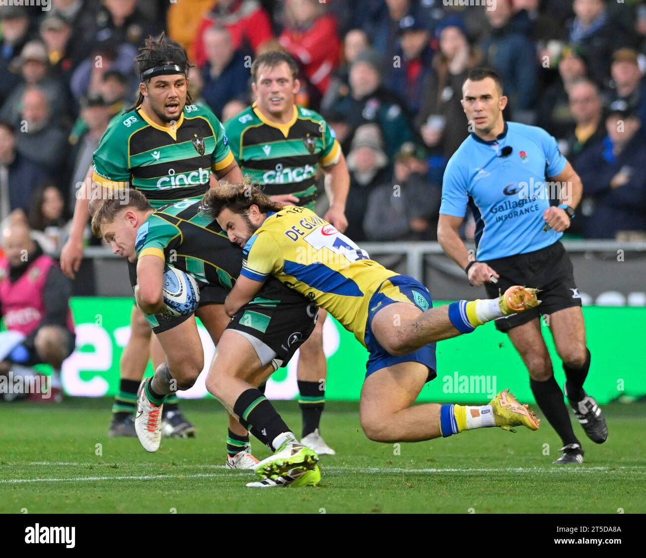 Northampton ENGLAND - Nov 4 2023 : Fin Smith of Northampton Saints is ...