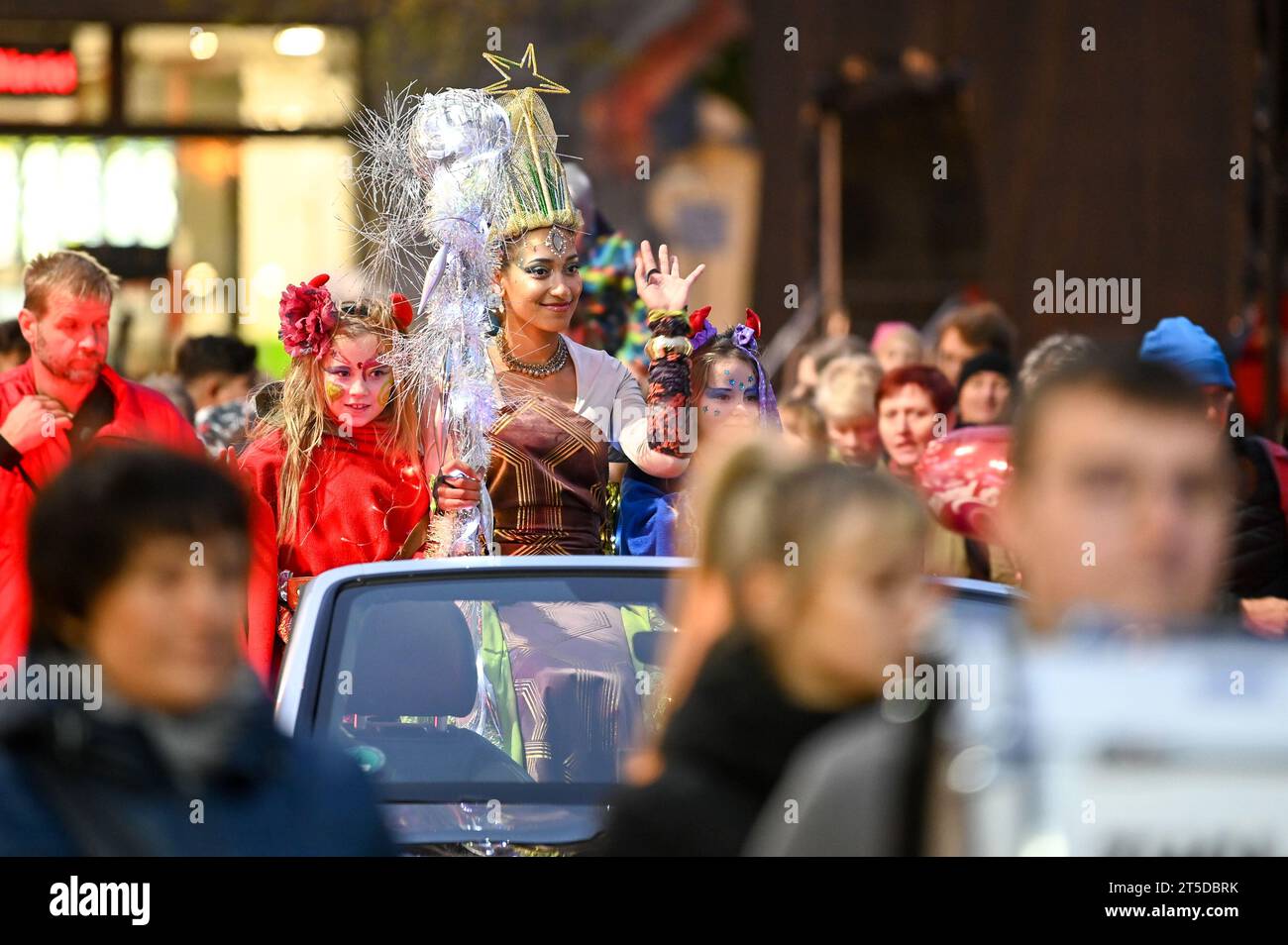 Lantern procession hi-res stock photography and images - Alamy