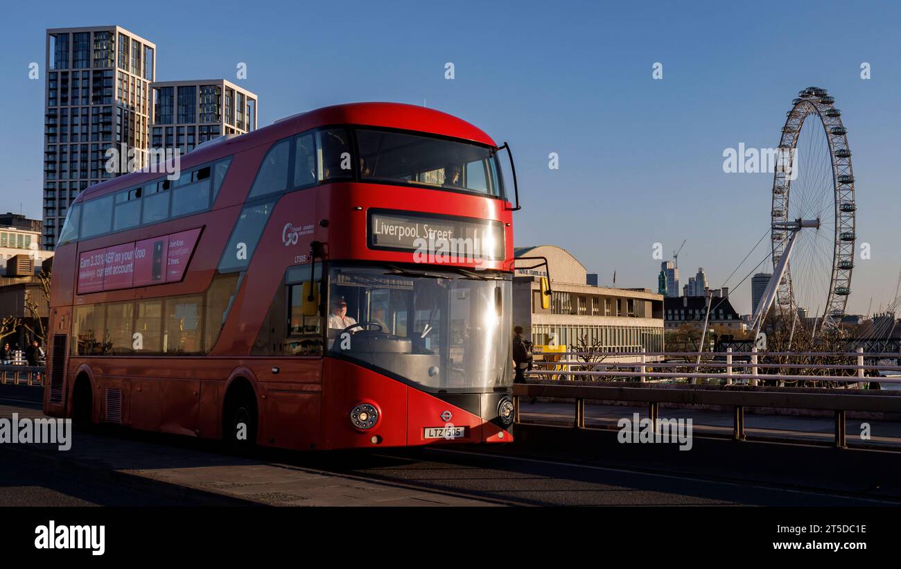 Sadiq Khan to axe landmark bus route 11 a week before Coronation ...
